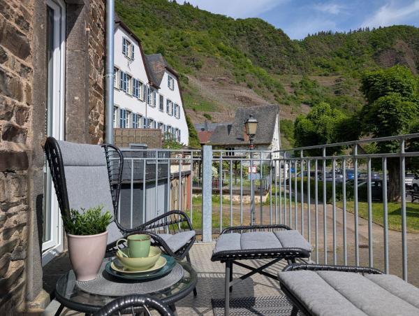 Charme & Moselblick Im Alten Winzerhaus Am Calmont - Bremm