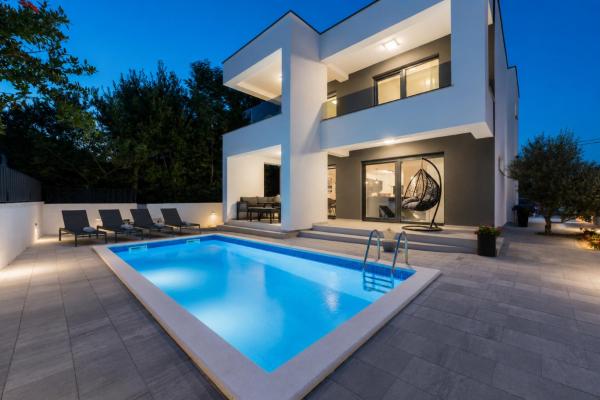 Villa Nelly - Nin