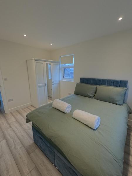 Stylish Rooms With Shared Bathroom & Kitchen In Leyton - Marylebone