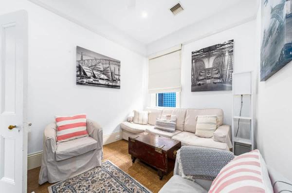 The Cammeray Charm 3bd House - Mosman