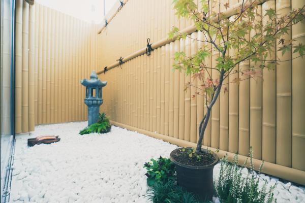 Ohara Inn Japanese-style Residence Surrounded By Gardens Tatami Mats And Scenic Bath Convenient Location Near Three Subway Lines - Umeda