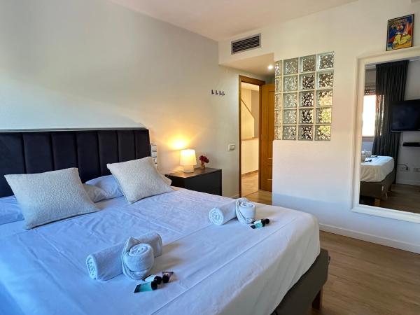 Casa Familiar Con Piscina Junto A La Playa - Gavà
