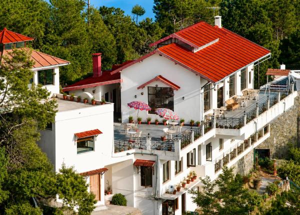 Woodsvilla Resort Ranikhet - Uttarakhand