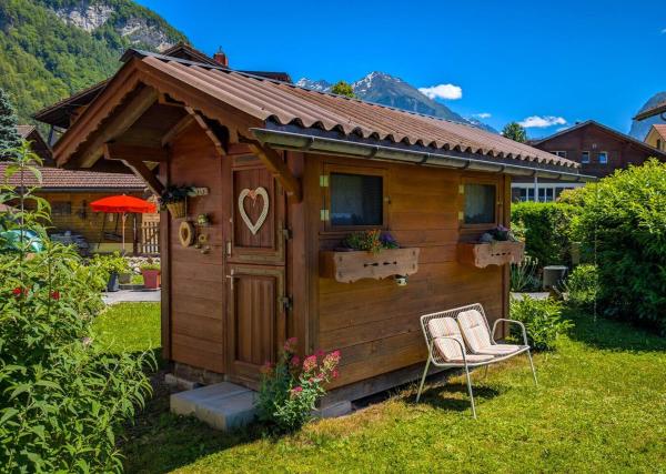 Gemütliches Gartenhüttli Mit Alpenblick - Meiringen