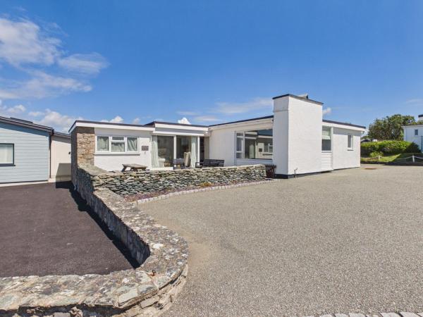 Limpets Lodge - Holyhead