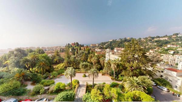 115rp - Grand 3p Avec Vue Mer Dans Un Ancien Palace - Sospel