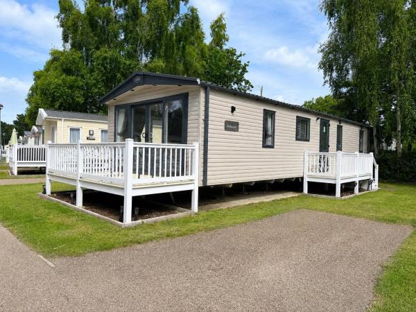 8 Berth Caravan For Hire At Wild Duck Holiday Park In Norfolk Ref 11026sw - Great Yarmouth