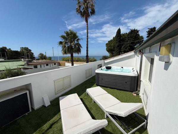 Seafront Villa Foxy 50 - Cagliari