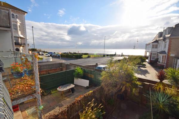 2 Seafield Terrace, Bognor Regis - Bognor Regis