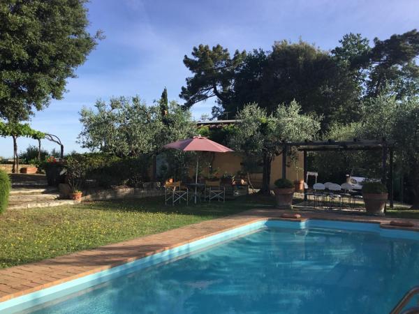 Chalet Fronte Piscina - Toskana