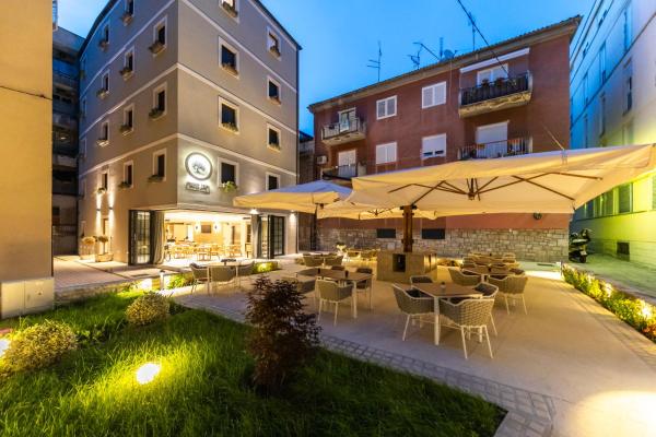 Hidden Tree Heritage Hotel - Zadar