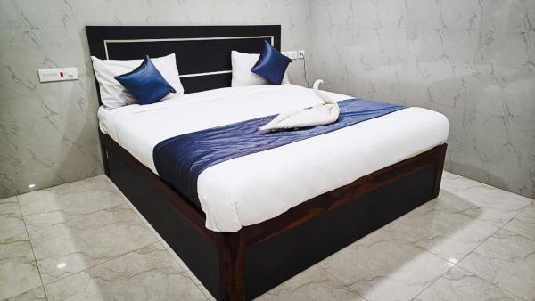 Hotel Divine Rameswaram - Rameswaram
