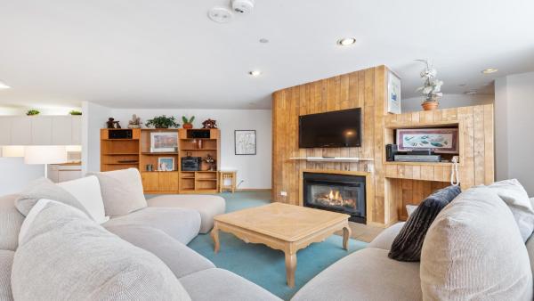 Vail Spa 2 Bedroom Silver 319 - Vail, CO