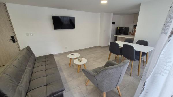 Apartamento Moderno En El Corazón De Manizales - Manizales