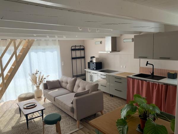 Maison-studio Avec Mezzanine Au Calme, Bien Située - Arc en Ciel - Couëron
