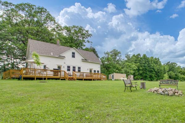 Farmhouse On 11th Crow Wing Lake W/ Dock - Nevis, MN