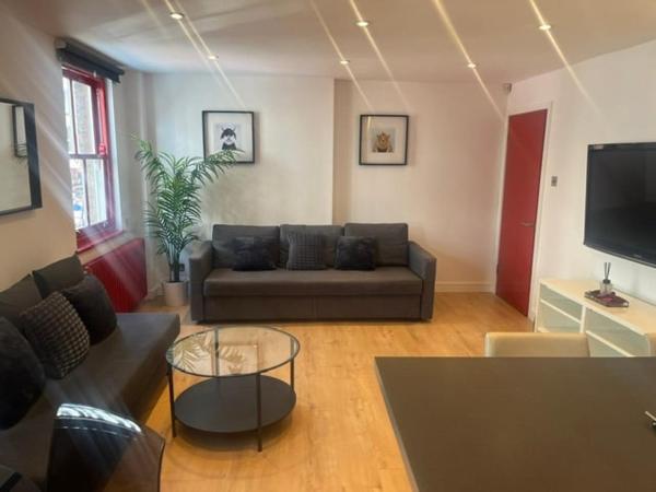 Bright 2 Bed Flat, London Eye, Waterloo, Zone 1 - Camden, AR