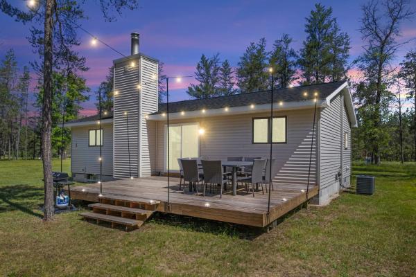 Tall Pines Lodge Great Location Sleeps 9 - Caberfae Peaks, MI