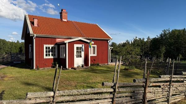 Mysigt Torp På Bondgård - Kalmar län