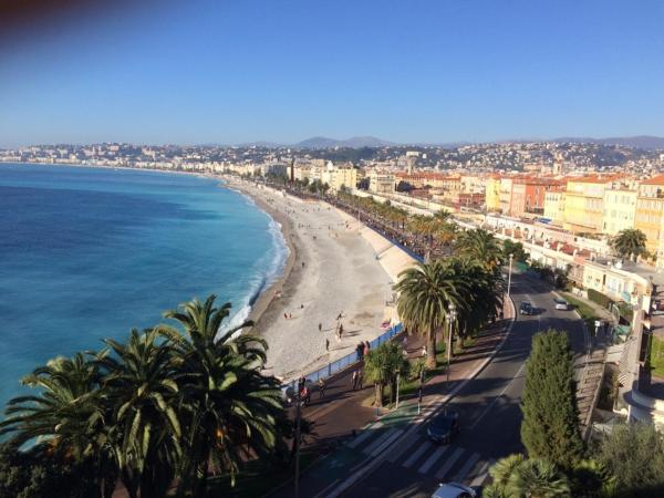 50 M De La Plage Et 60 M Carre Au Centre - Nizza