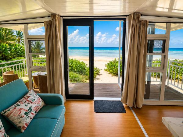 Tuwaakin Beach Apartments - Marshall Islands