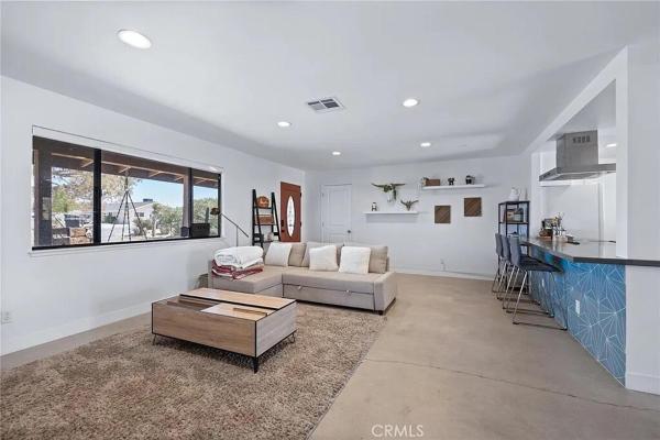 6748 Super Stunning House In Joshua Tree - Joshua Tree, CA