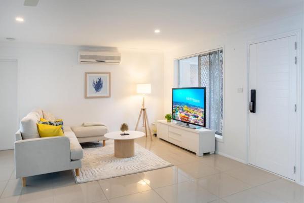 4br Luxury Retreat - Gold Coast