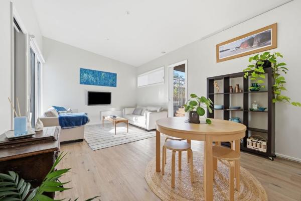 Away Away - Inverloch