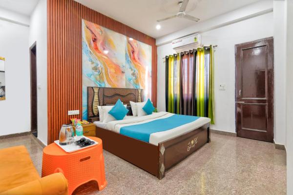 Hotel Radha Rani Bhawan - Vrindavan