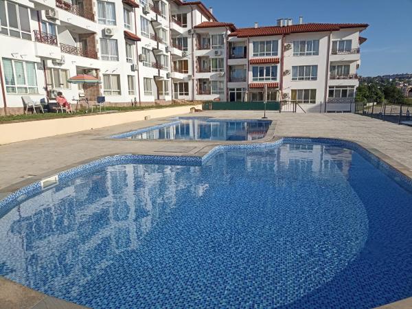 Луксозен Апартамент Анастасия-Сарафово на 150м от морето - Burgas