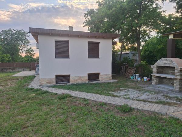 Vadrózsa Vendégház - Baja