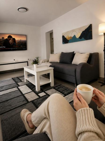 Danube Apartments - Comuna Coronini