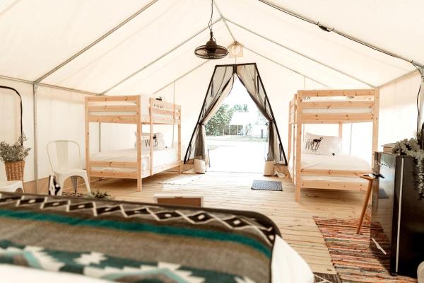 Luxurious Safari Tent With Hammocks And Fire Pit Near Jonathan Dickinson State Park In Hobe Sound, Fl - Jupiter, FL