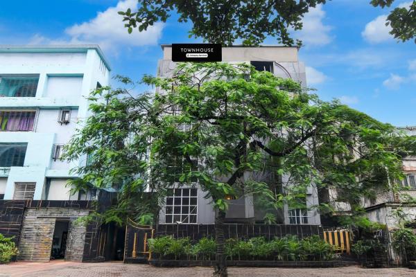 Townhouse Parkstreet Formerly Hotel Royal Garden - Kolkata