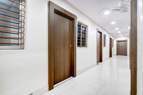 Super Collection O Nit More Adityapur Formerly Hotel Subheksha - Jamshedpur
