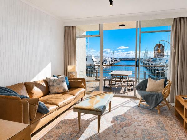 Oceanfront Wharf -Views And Sunsets - Fremantle