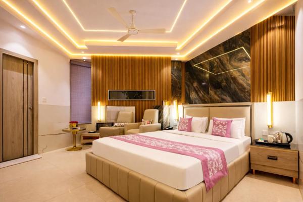 Hotel Transit By Star Group - Gurgaon