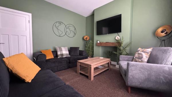 Mill Place - 2 Bed Plus King Size Sofa Bed, Sleeps 6 - Cleethorpes