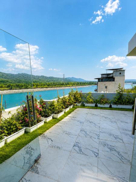 The Neeraj Ganga Paradise With Ganga View - Rishikesh