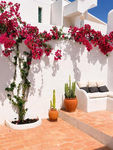 Casa Ana Charming 2br Apartment In Central Olhão - Olhão