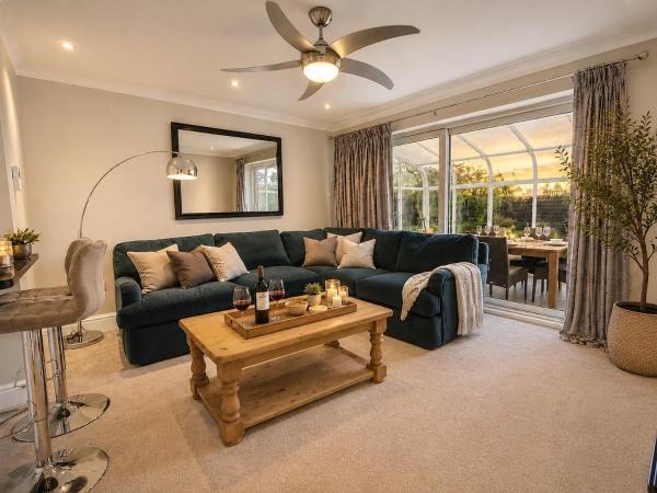 Charming 3 Bed House At The Oyster Retreat, Tankerton, Whitstable And 200m From Beach - Whitstable