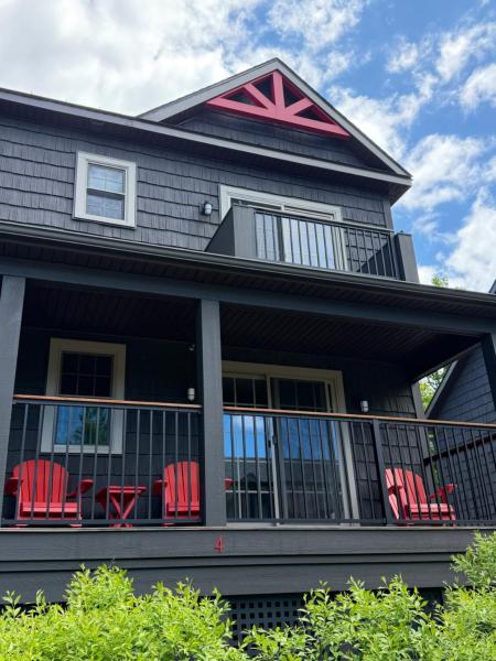 Deluxe Lodge Lakefront On Lake George #4 - Lake George, NY