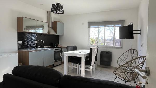 Travel Suites Ezeiza- 5 Pax- Centro Eze- Shoppings A 8 Min - Buenos Aires Ezeiza Airport (EZE)