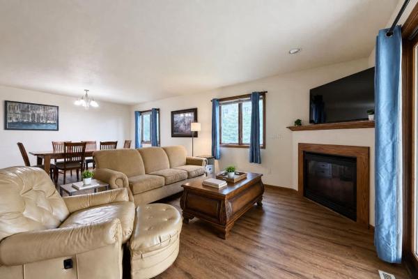 Spacious Family Home Near Appleton And Green Bay - Appleton, WI