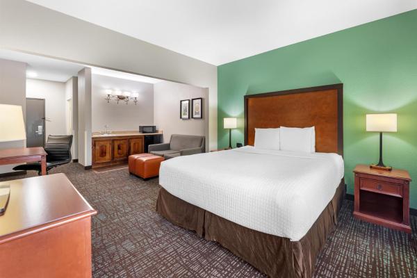 Best Western Plus Georgetown Inn & Suites - Georgetown, TX
