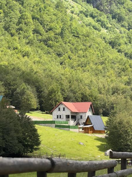 Dreamhouse Grebaje - Monténégro