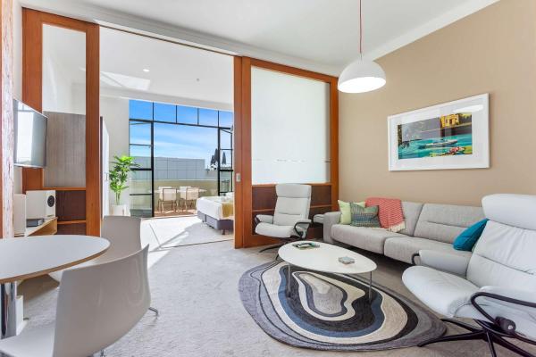 Lovely Bright Apt With Pool And Gym By Zodiak Stays - Auckland