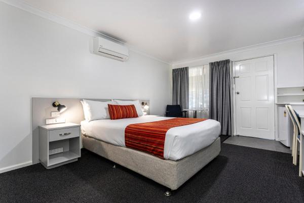 Econo Lodge Alabaster Motel Cowra - Cowra