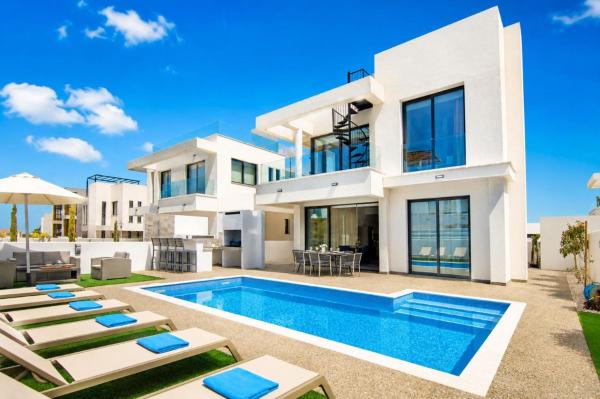 Villa Queen Alexandra - Ayia Napa