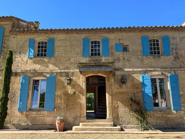 L'oustau Dou Rose, Grande Maison Avec Piscine - Camargue